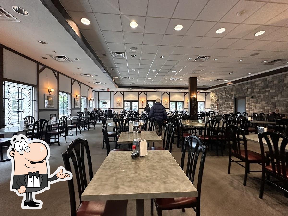 Dragon Fort, Abbotsford - Restaurant menu, prices and reviews