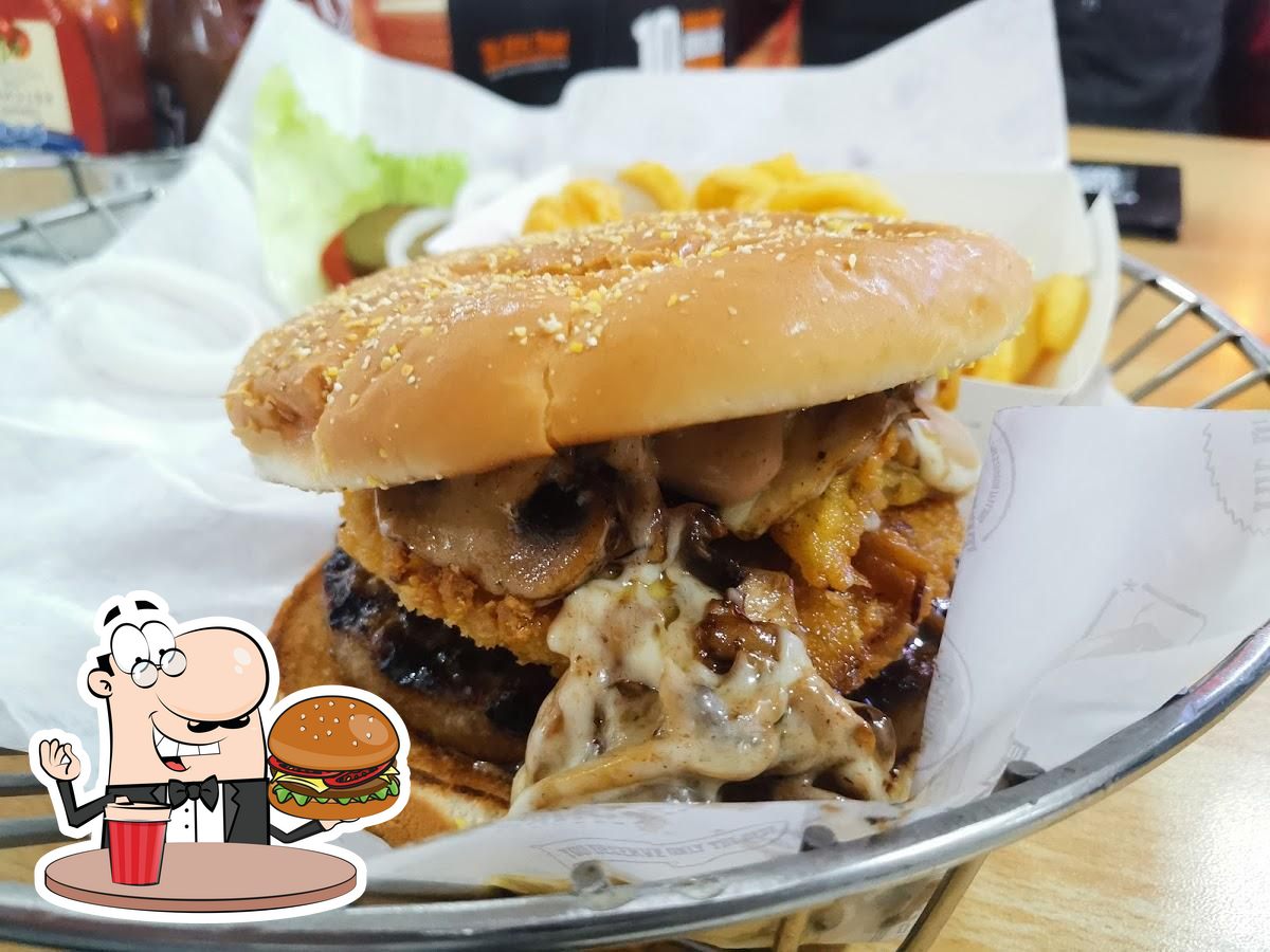 Buffalo Burger restaurant, Egypt, عزبة فهمي، البساتين، - Restaurant reviews