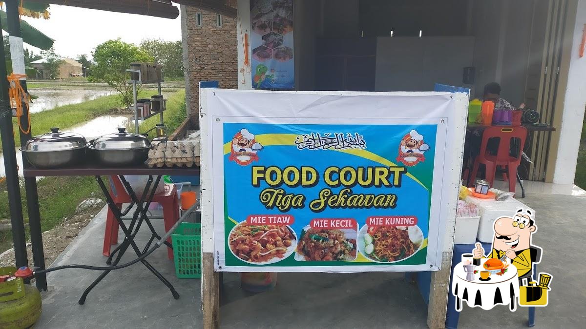 Restaurante Food Court Tiga Sekawan, Medan Estate - Opiniones del ...