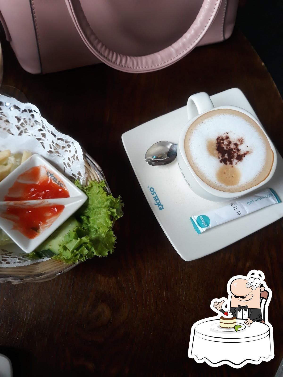 Excelso - SUB Diponegoro, Surabaya - Restaurant reviews