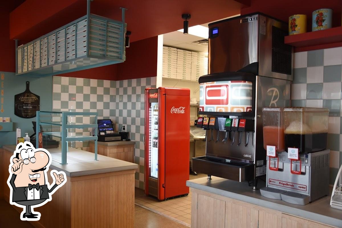 Reel Pizza Pies in Surprise - Restaurant menu and reviews