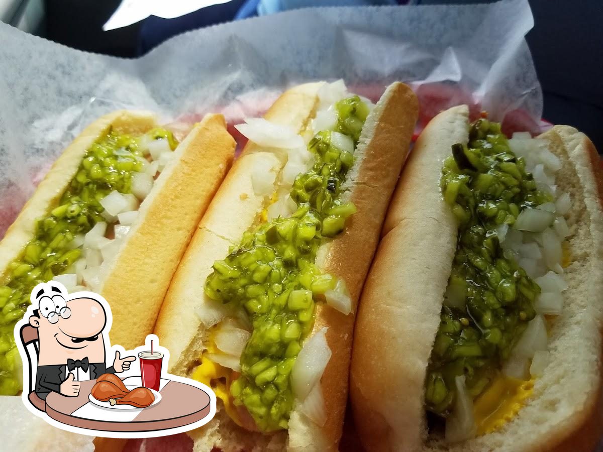 Red's Root Beer, 813 S Kalamazoo St in Paw Paw - Restaurant menu and ...