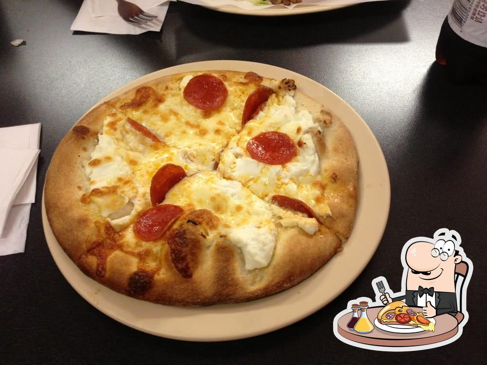 Deliso Pizza in Gettysburg - Restaurant menu and reviews