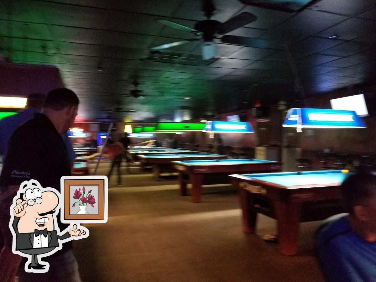 Chester's Pool Hall & Grill in Oklahoma City - Restaurant reviews
