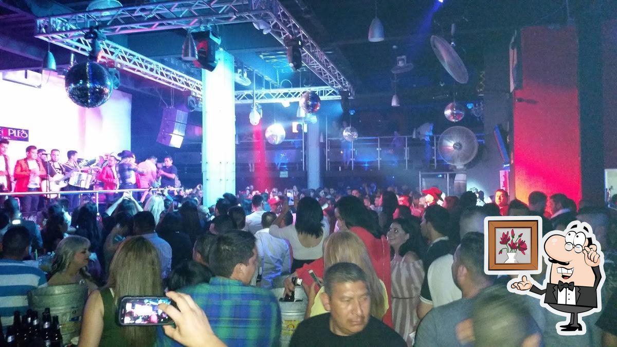 PEOPLE'S antro-bar, Tijuana - Restaurant reviews