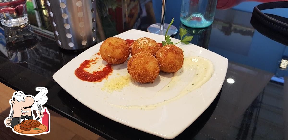 Sharky's Fish & Chips in Mandurah - Restaurant menu and reviews