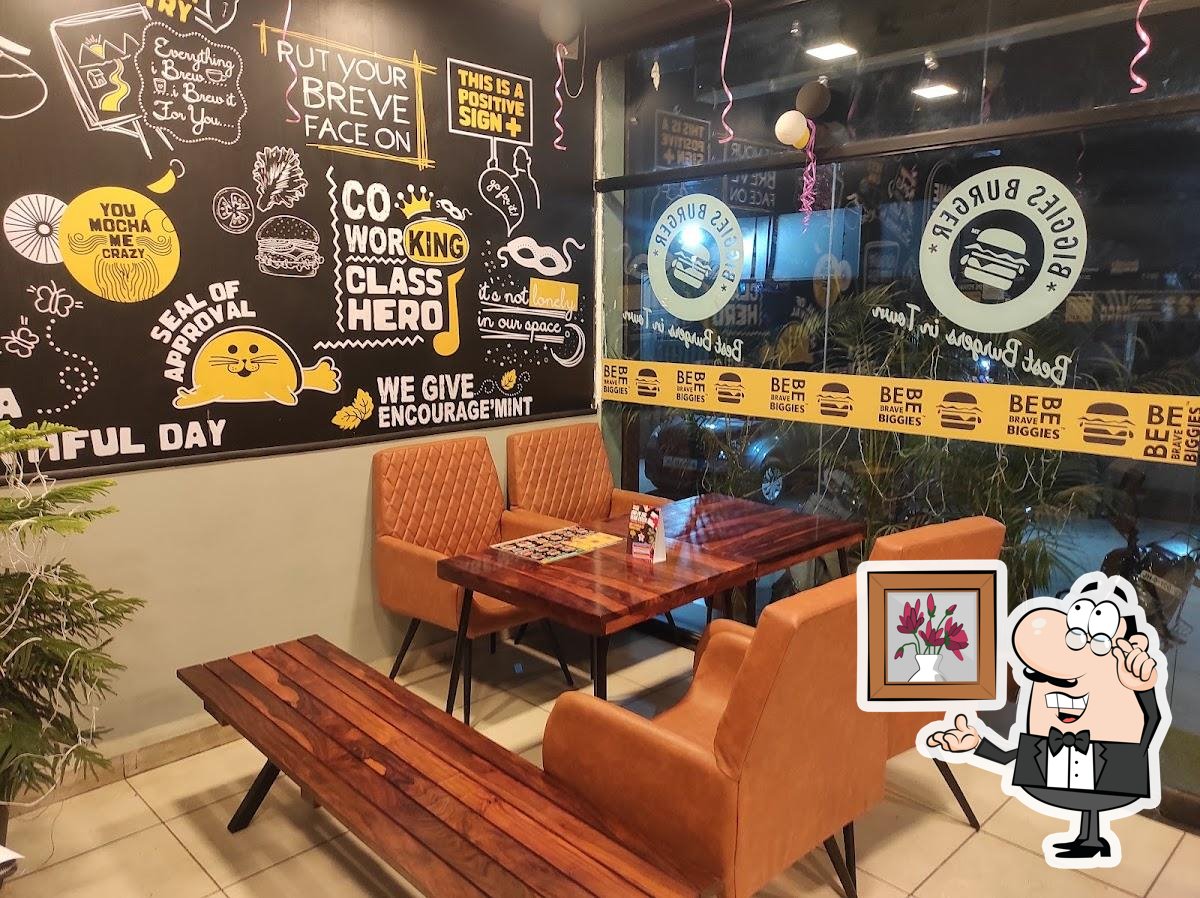 Biggies Burger : Lalpur (Ranchi), Ranchi - Restaurant menu and reviews