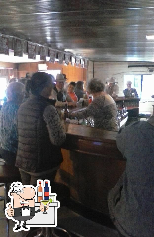 Wrangler Bar & Cafe in Grass Range - Restaurant reviews