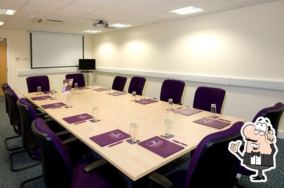 Premier Inn Hull City Centre hotel, Hull - Restaurant menu, prices and ...