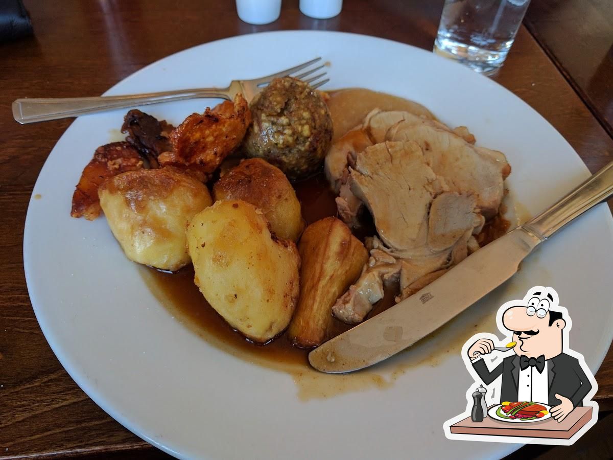 The Chequered Skipper Pub & Restaurant, The Green, Ashton Road Oundle ...