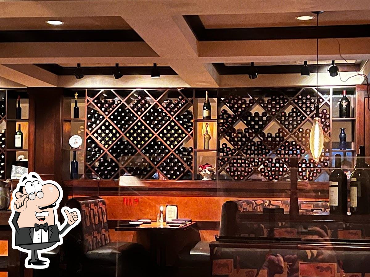 Carvers Steaks & Chops, Dayton - Restaurant menu, prices and reviews