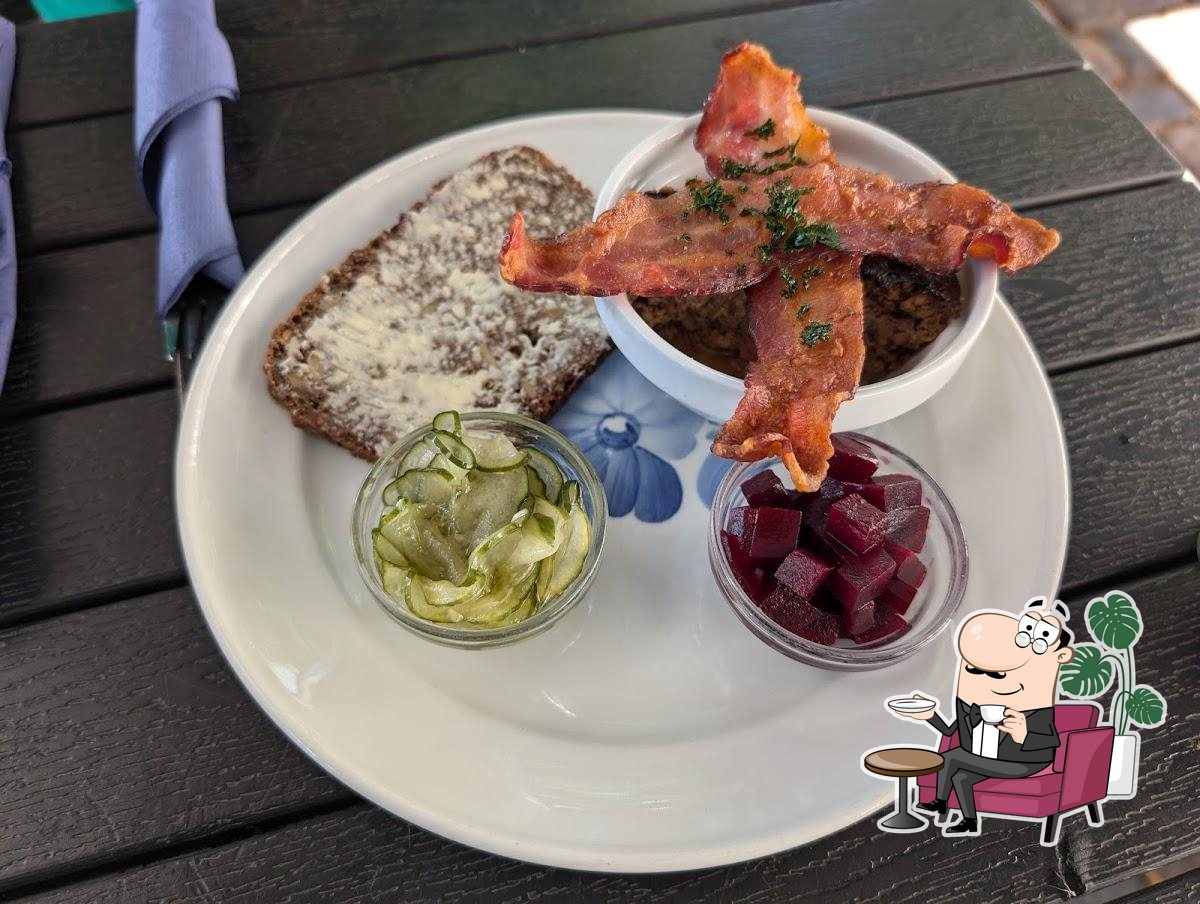 Restaurant Under Uret, Copenhagen - Restaurant menu, prices and reviews