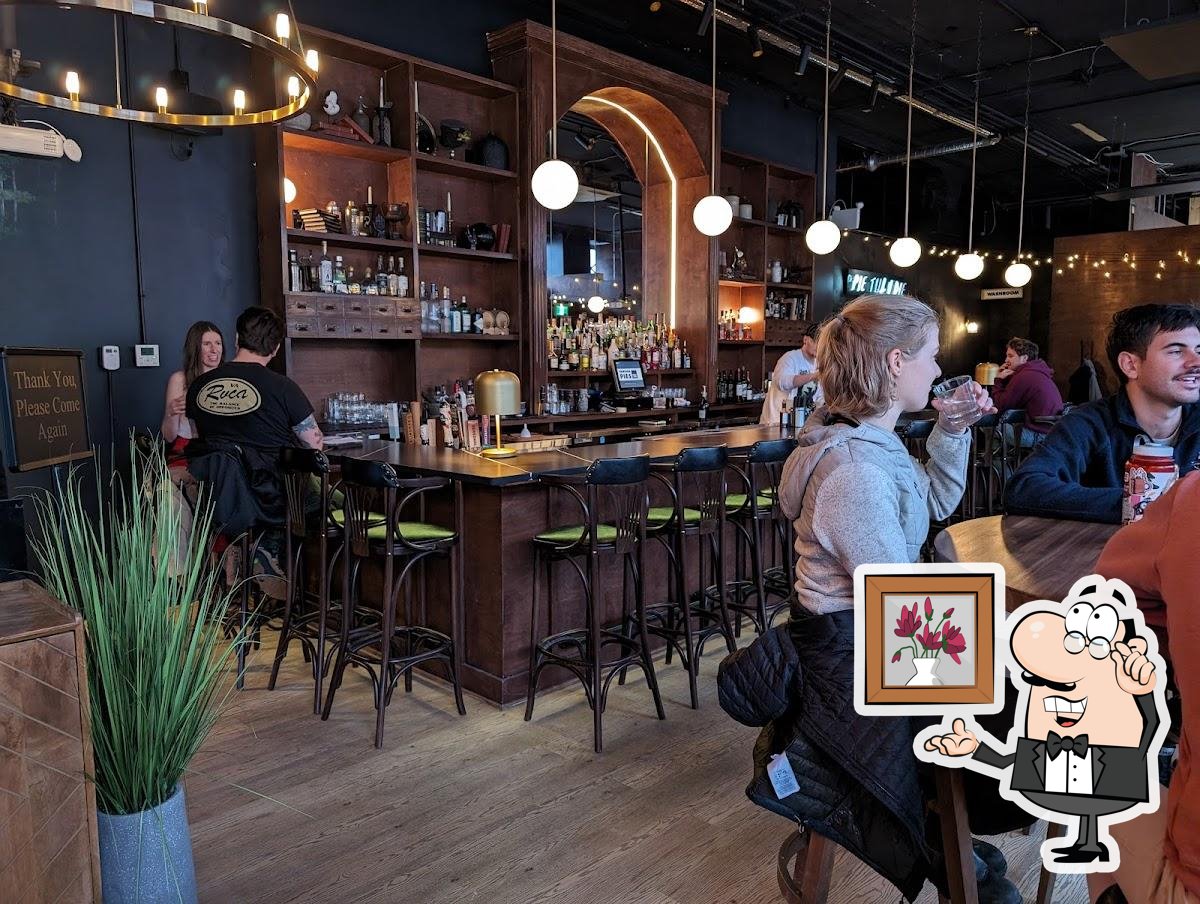 Thirteen Pies Pizza + Bar, Saskatoon - Restaurant menu, prices and reviews