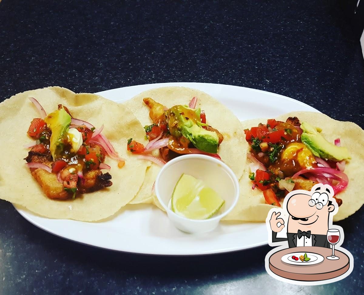 Isla del Mar South, 5101 S 36th St in Omaha - Restaurant menu and reviews