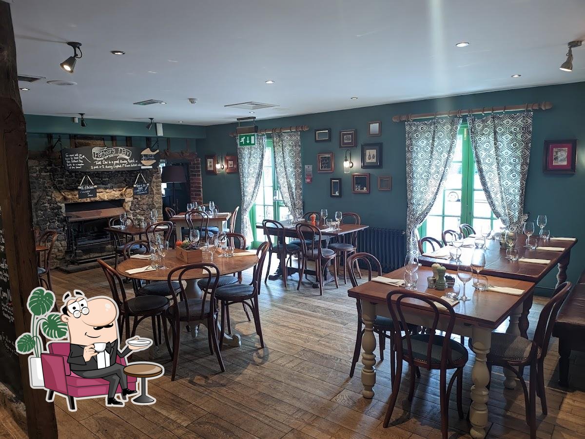 The Links Tavern, Liphook, Liphook - Restaurant menu, prices and reviews