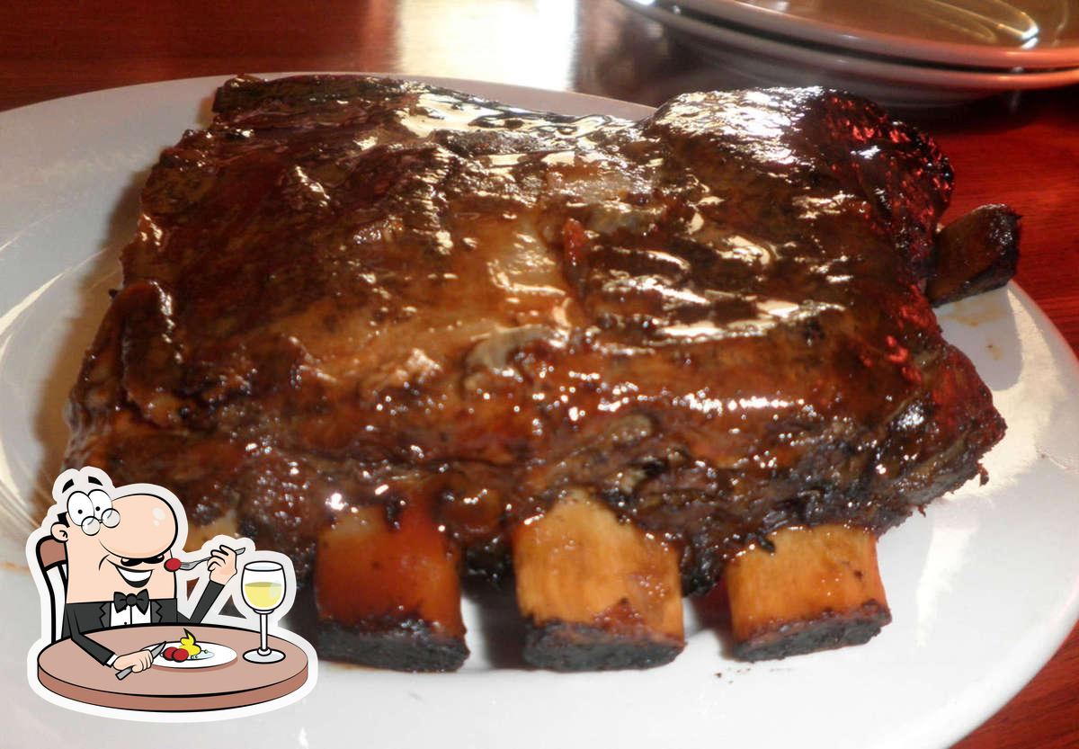Little Red Smokehouse in Carver - Restaurant menu and reviews