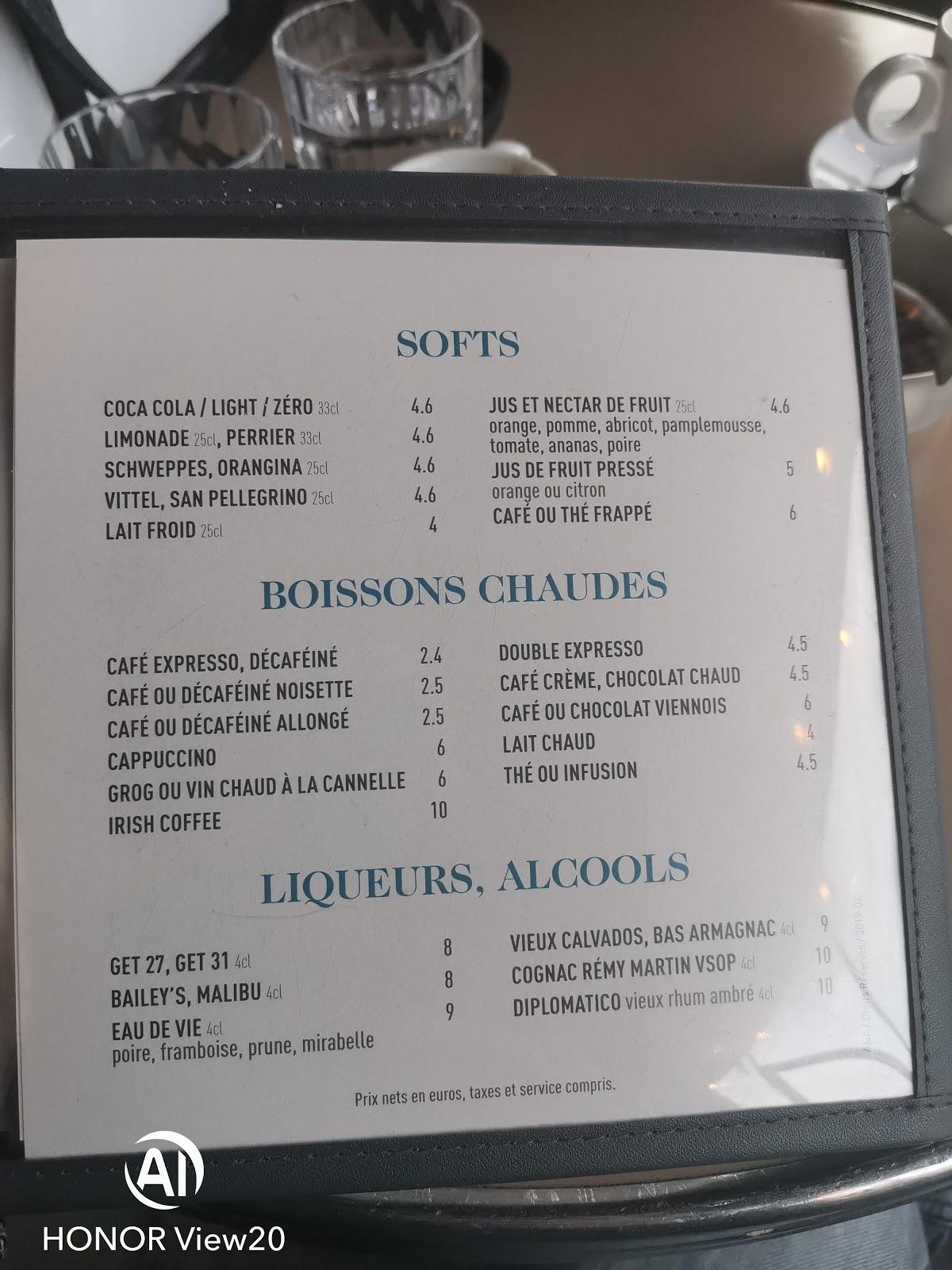 Menu au Brasserie Les Cascades café, Paris, 2 Pl. Edouard Renard