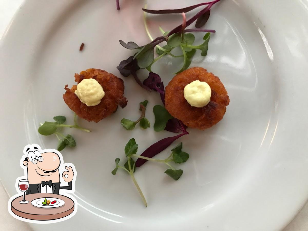 Red Hat on the River in Irvington - Restaurant menu and reviews