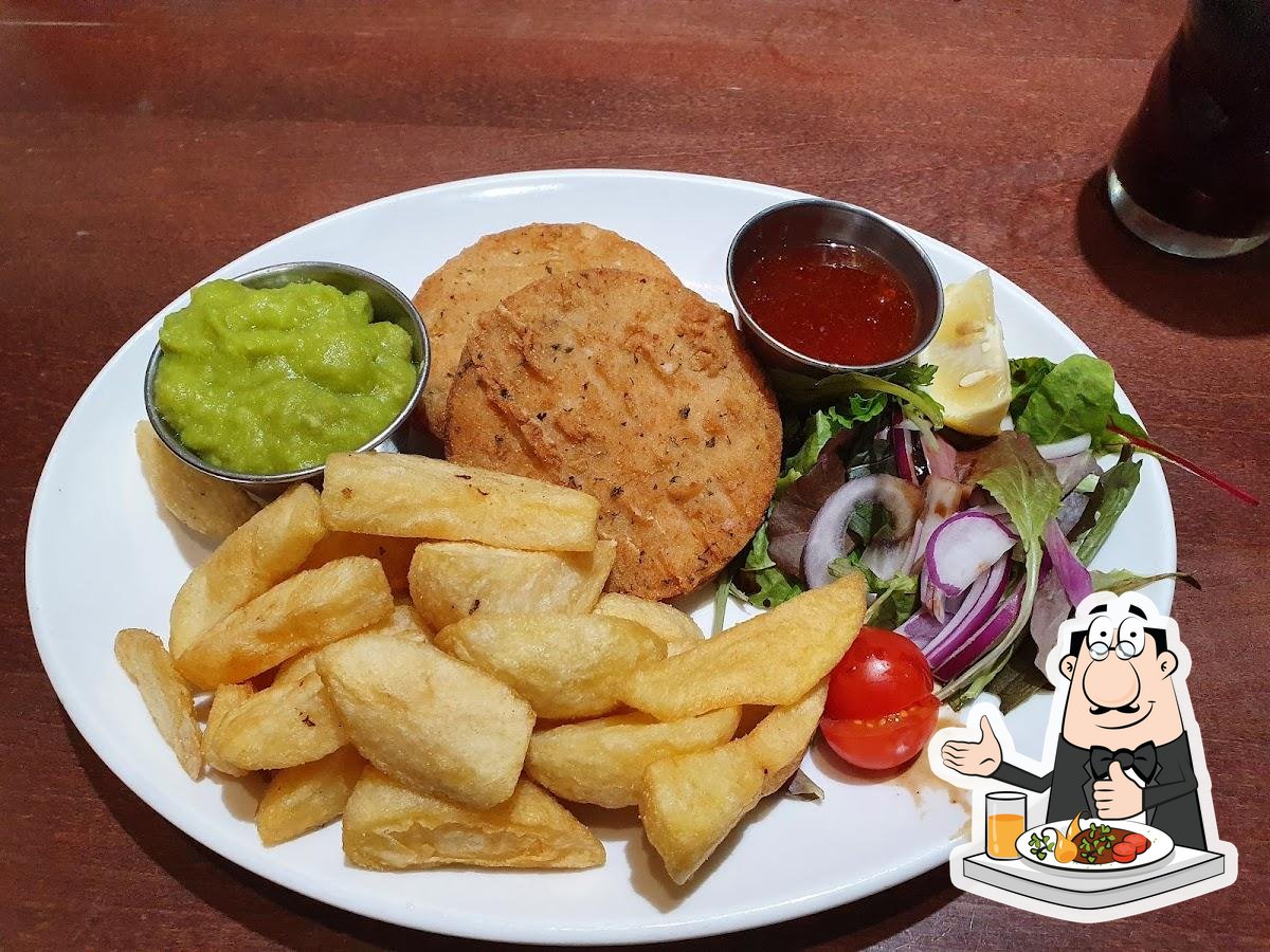The Highwayman Inn, Port Rd in Rhoose - Restaurant menu and reviews