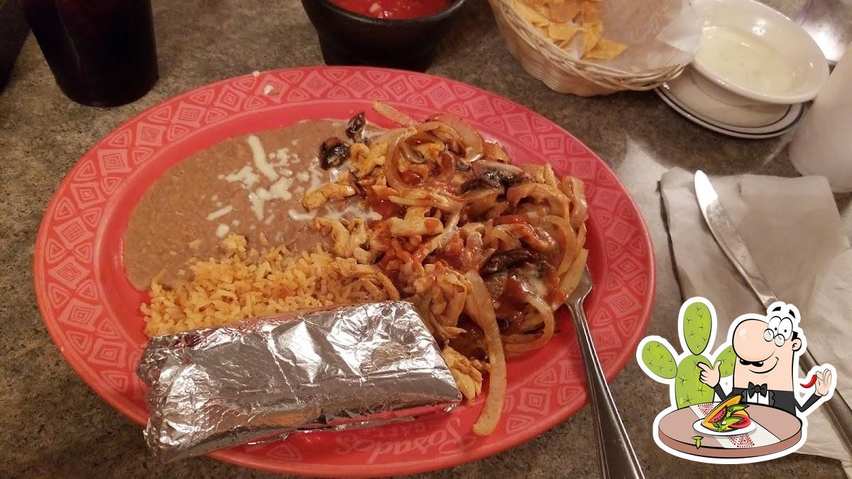 Tres Compadres in Pana - Restaurant menu and reviews