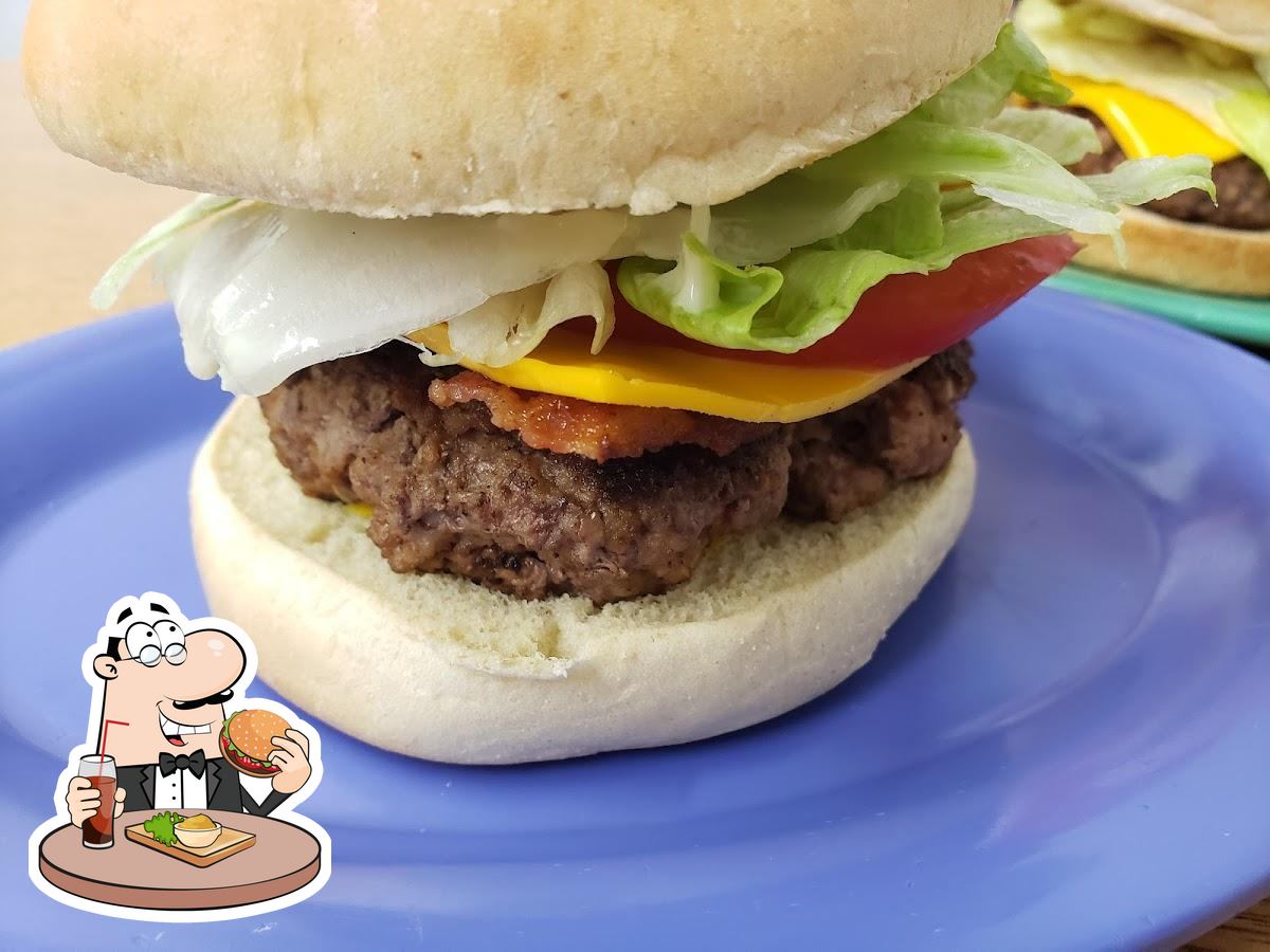 Small's Drive In in Athens - Restaurant menu and reviews