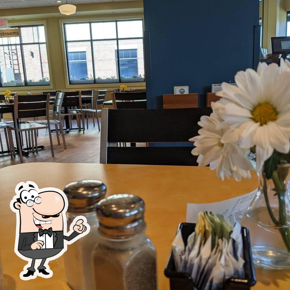 Half Day Cafe, Mason - Restaurant menu, prices and reviews