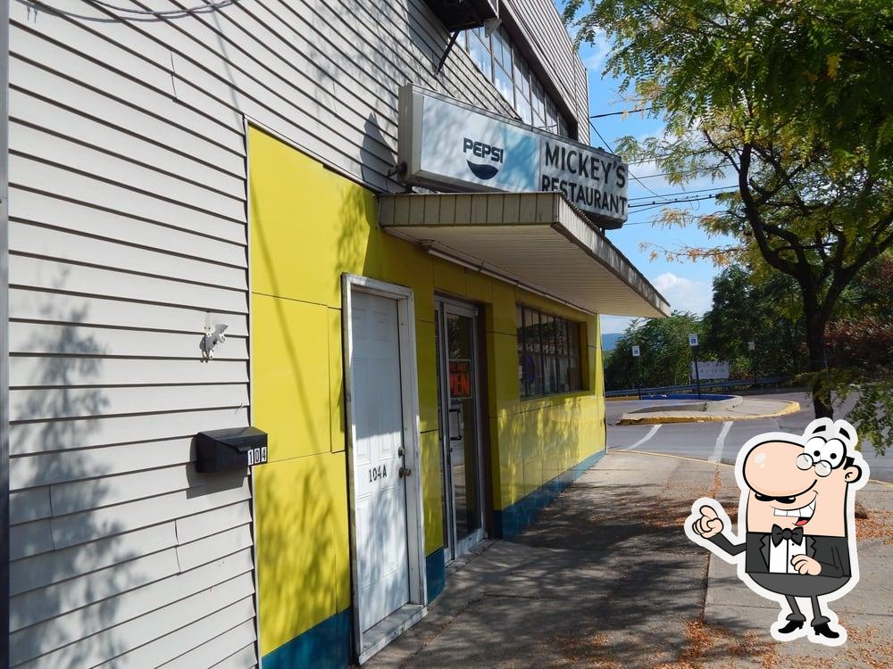 Mickey's Restaurant in Berwick - Restaurant menu and reviews