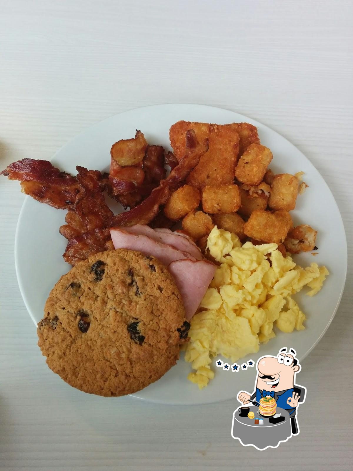 uOttawa Dining Hall, Ottawa - Restaurant menu, prices and reviews