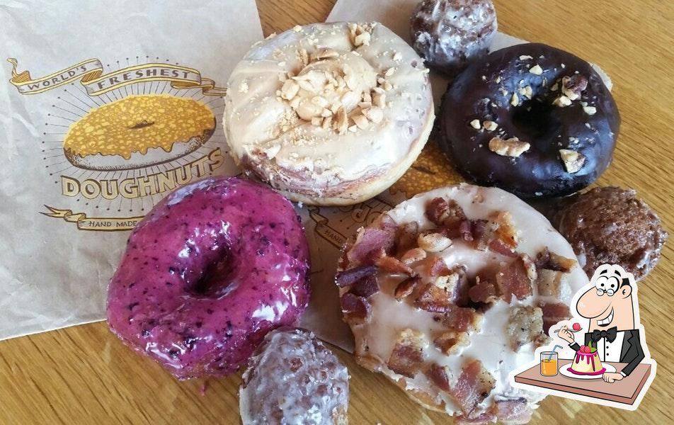 Sidecar Doughnuts & Coffee in Santa Monica - Restaurant menu and reviews