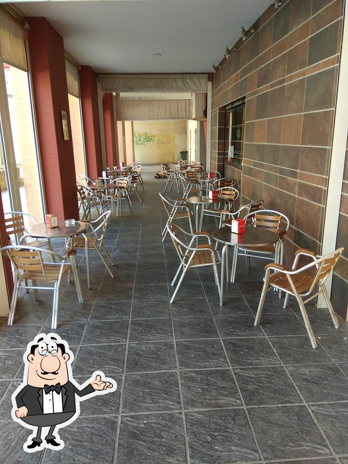 Cafetería New Classic in Huelva - Restaurant reviews
