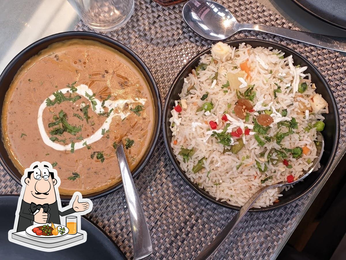 Skyfall rooftop restaurant, Patna - Restaurant reviews