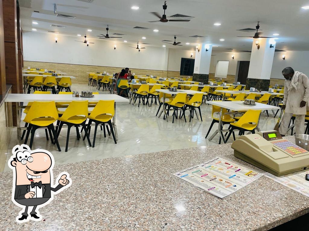 DHARMA DHABA HODAL, India - Restaurant reviews