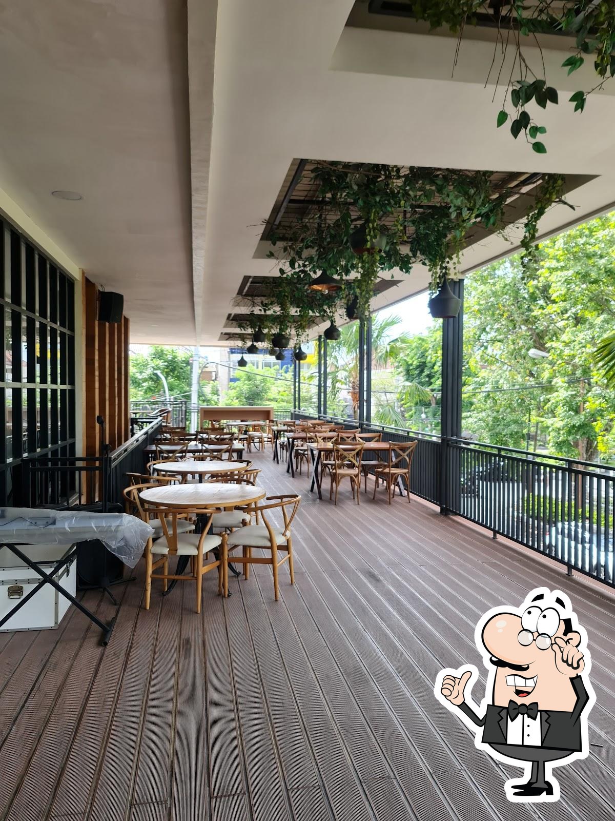 Hallo Surabaya Kertajaya, Surabaya - Restaurant menu, prices and reviews