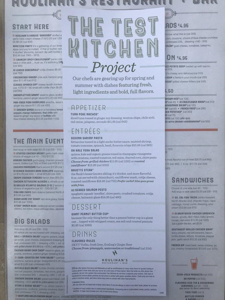 Menu at Houlihan's pub & bar, Naperville