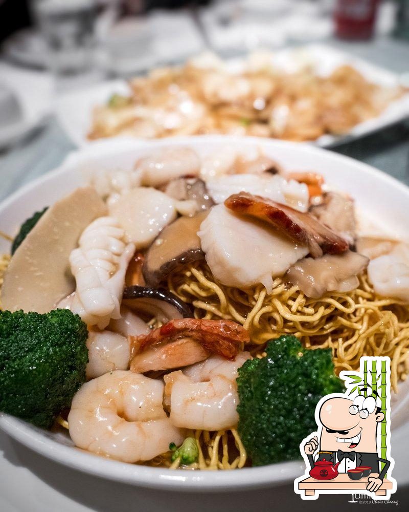 Asian Legend, 125 Ravel Rd in Toronto - Restaurant menu and reviews