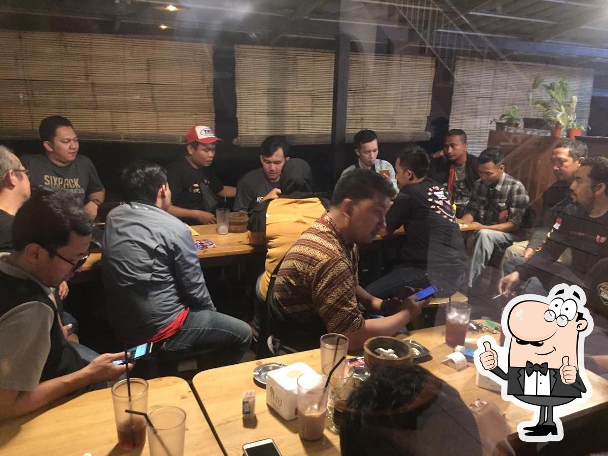 Kopi Tarik Place, Depok - Opiniones del restaurante