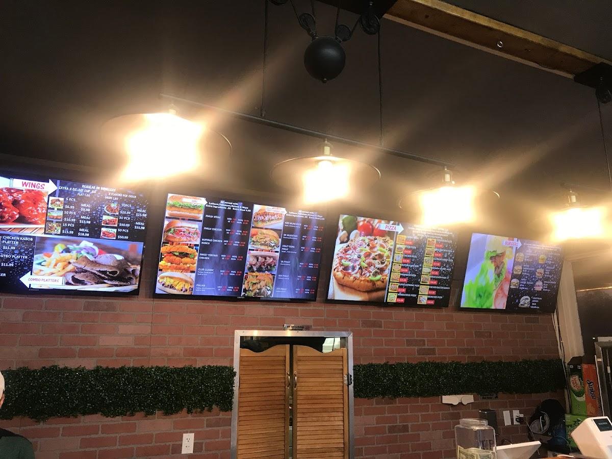 Menu at Muncheese Colonial Heights pizzeria, Colonial Heights ...