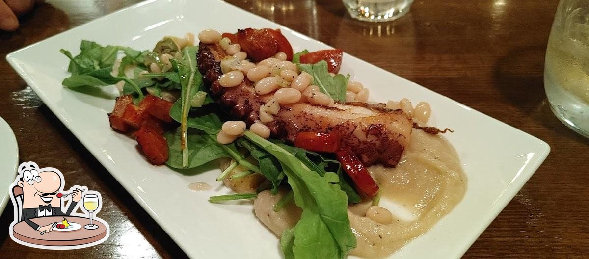 Cocha, 445 N 6th St in Baton Rouge - Restaurant menu and reviews