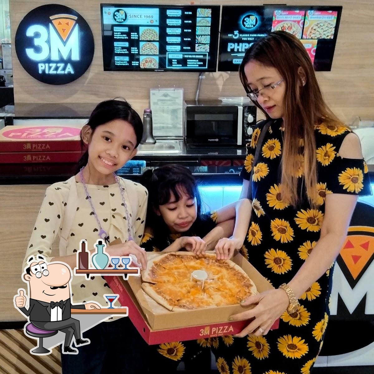 3M PIZZA Ayala Malls Manila Bay, Parañaque - Restaurant menu, prices ...