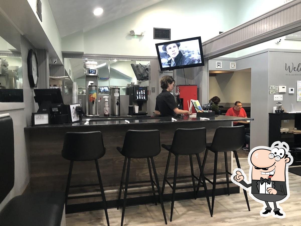 The Hamilton Diner, Seekonk - Restaurant menu, prices and reviews