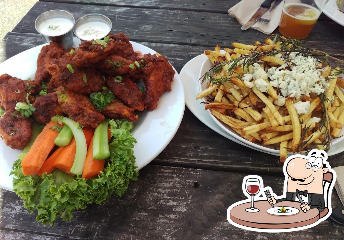 Barrel Mountain Brewing in Battle Ground - Restaurant menu and reviews
