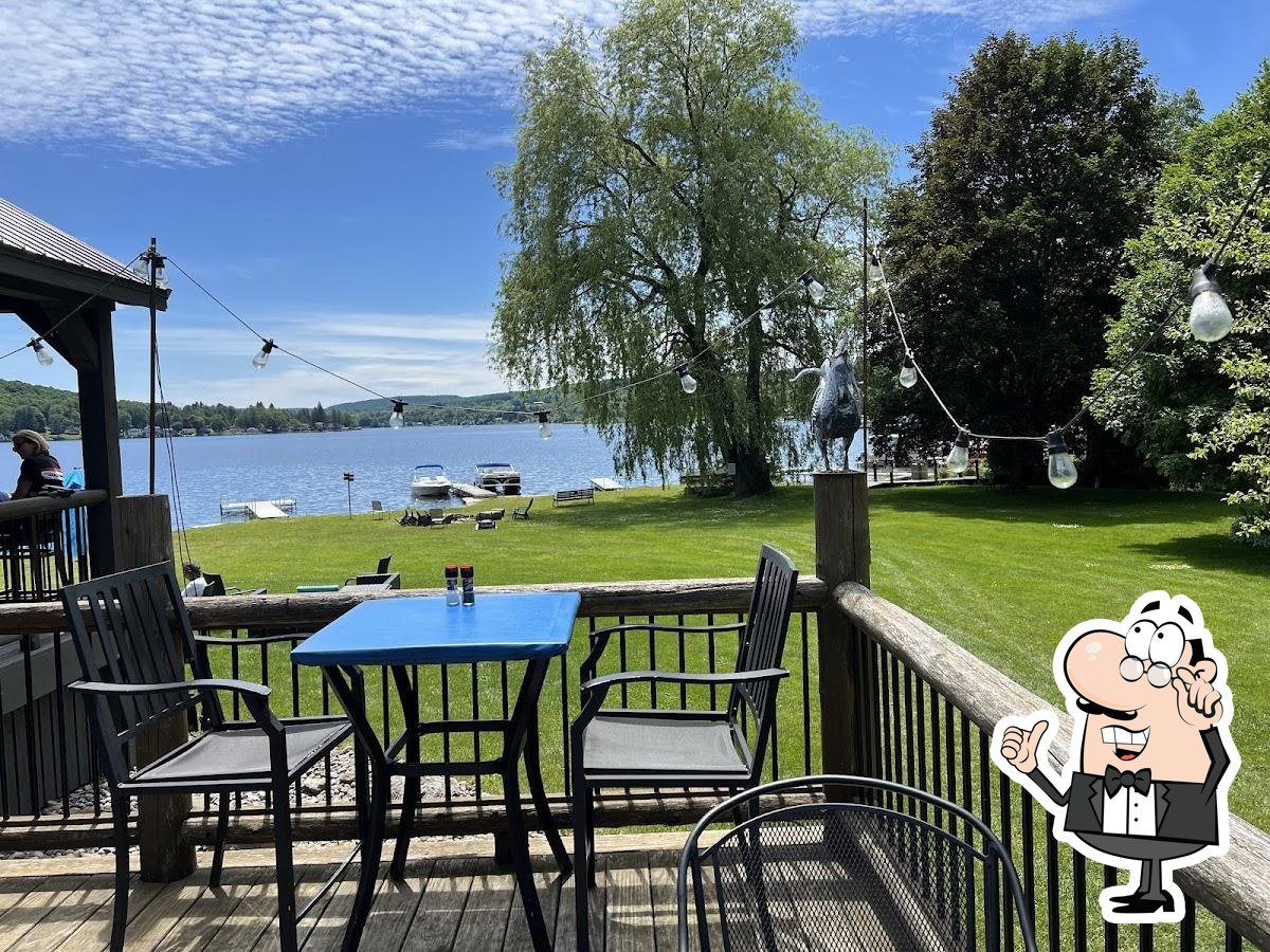 Blue Canoe Grill, Erieville - Restaurant menu, prices and reviews