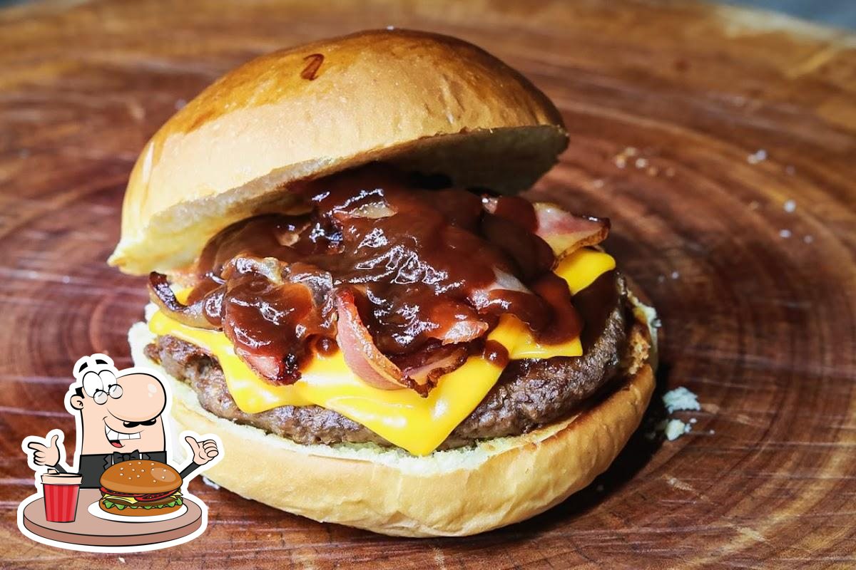 Império Burger pub & bar, Pirajuí - Restaurant reviews