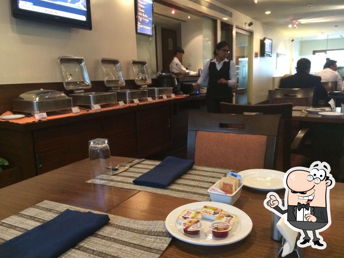 Studio Lounge - Hotel Studio Estique, Pune - Restaurant menu and reviews
