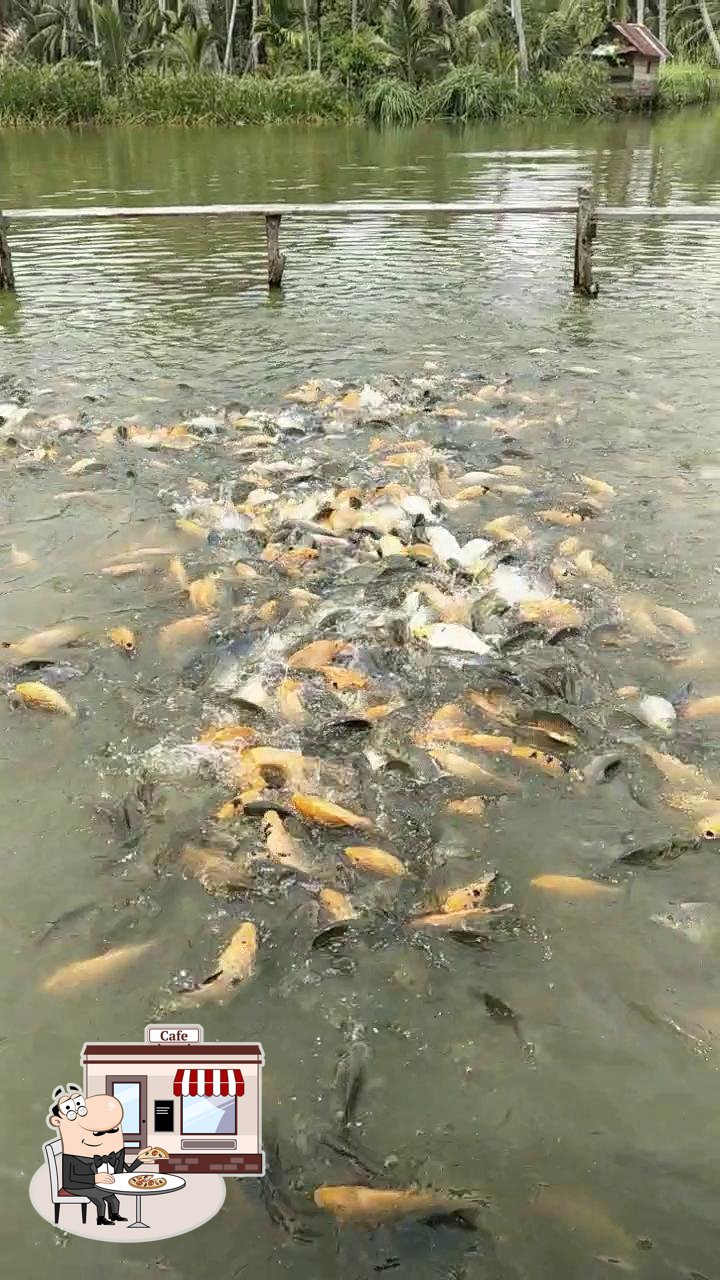 Kolam Ikan Mas Rasyad - Menú del restaurante, precios y reseñas