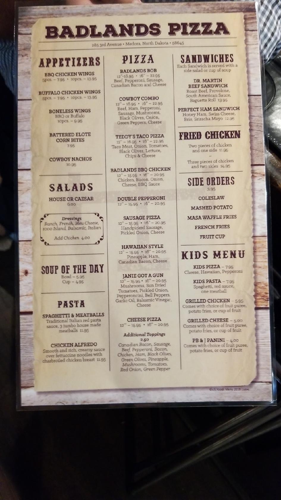 Carta de pizzería Badlands Pizza Parlor, Medora