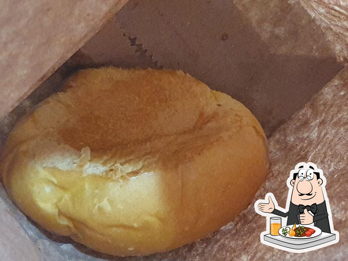 Fortune Bakeshop Greenbelt, Makati - Restaurant reviews