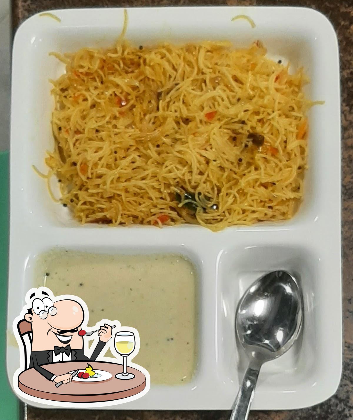 Mahindra Cafe 4X4 (Private Cafeteria), Mumbai - Restaurant reviews