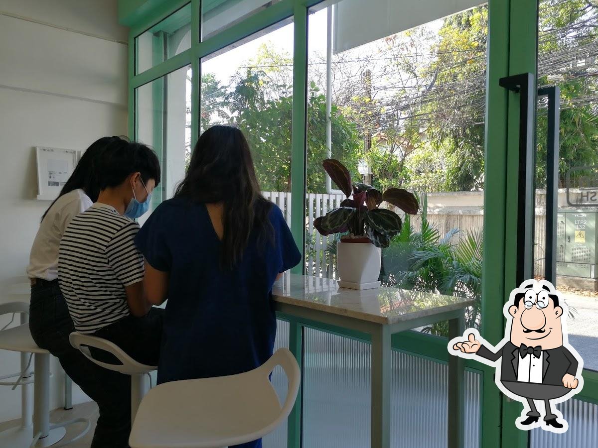 August cafe, Bangkok - Restaurant reviews