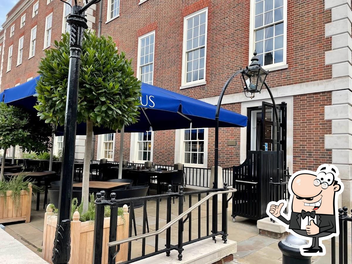 Pegasus Bar & Restaurant in London - Restaurant reviews